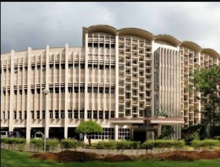 Top 10 IIT's In India (2023)|| According To NIRF Ranking - Supreme ...